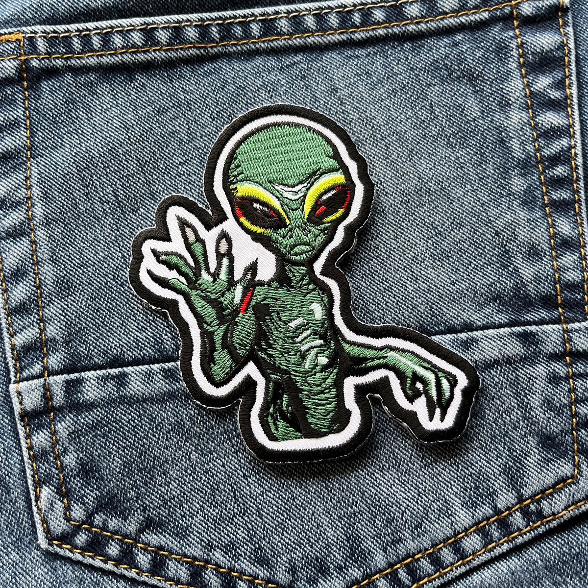 Embroidered Alien High Five Iron on Sew on Patch – PATCHERS
