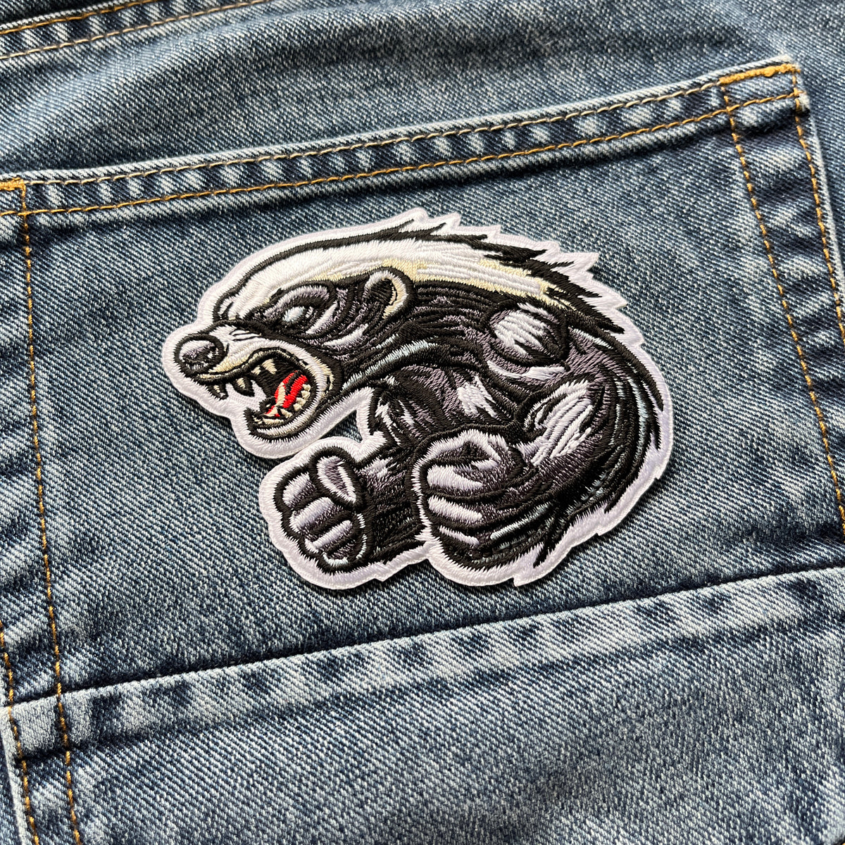 Embroidered Angry Fighting Badger Iron on Sew on Patch – PATCHERS