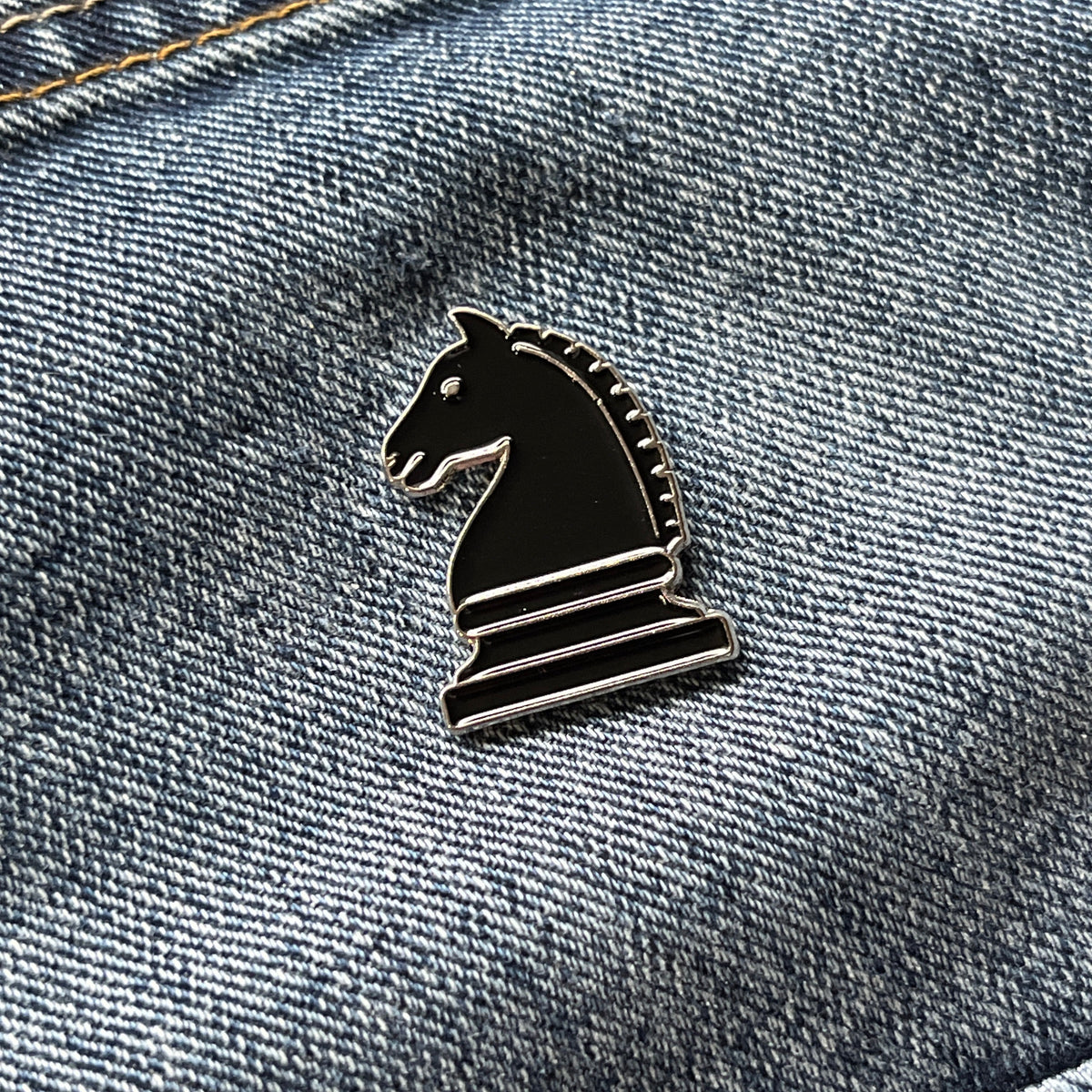 Metal & Enamel Chess Piece Knight Black Pin Badge with Secure Back ...