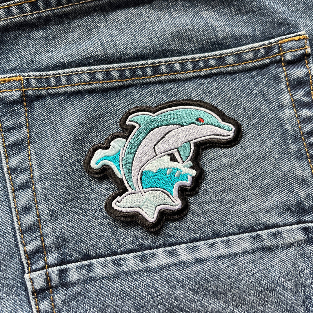 Embroidered Dolphin Iron on Sew on Patch – PATCHERS