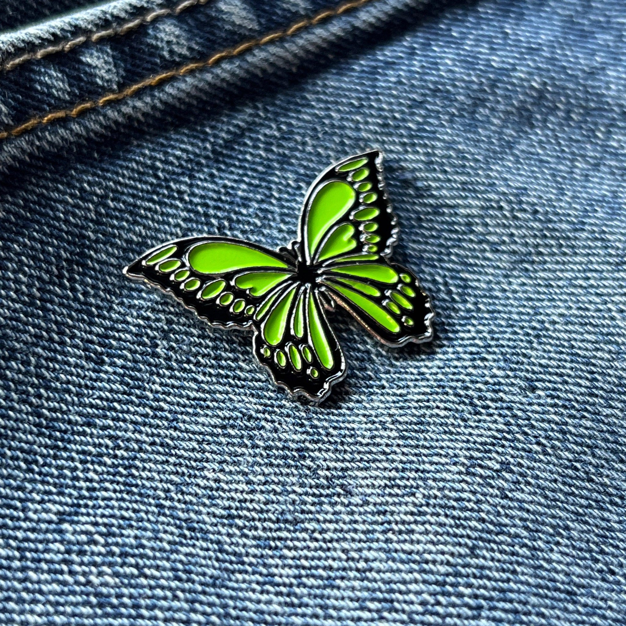 Metal & Enamel Green Butterfly Pin Badge with Secure Locking Back ...