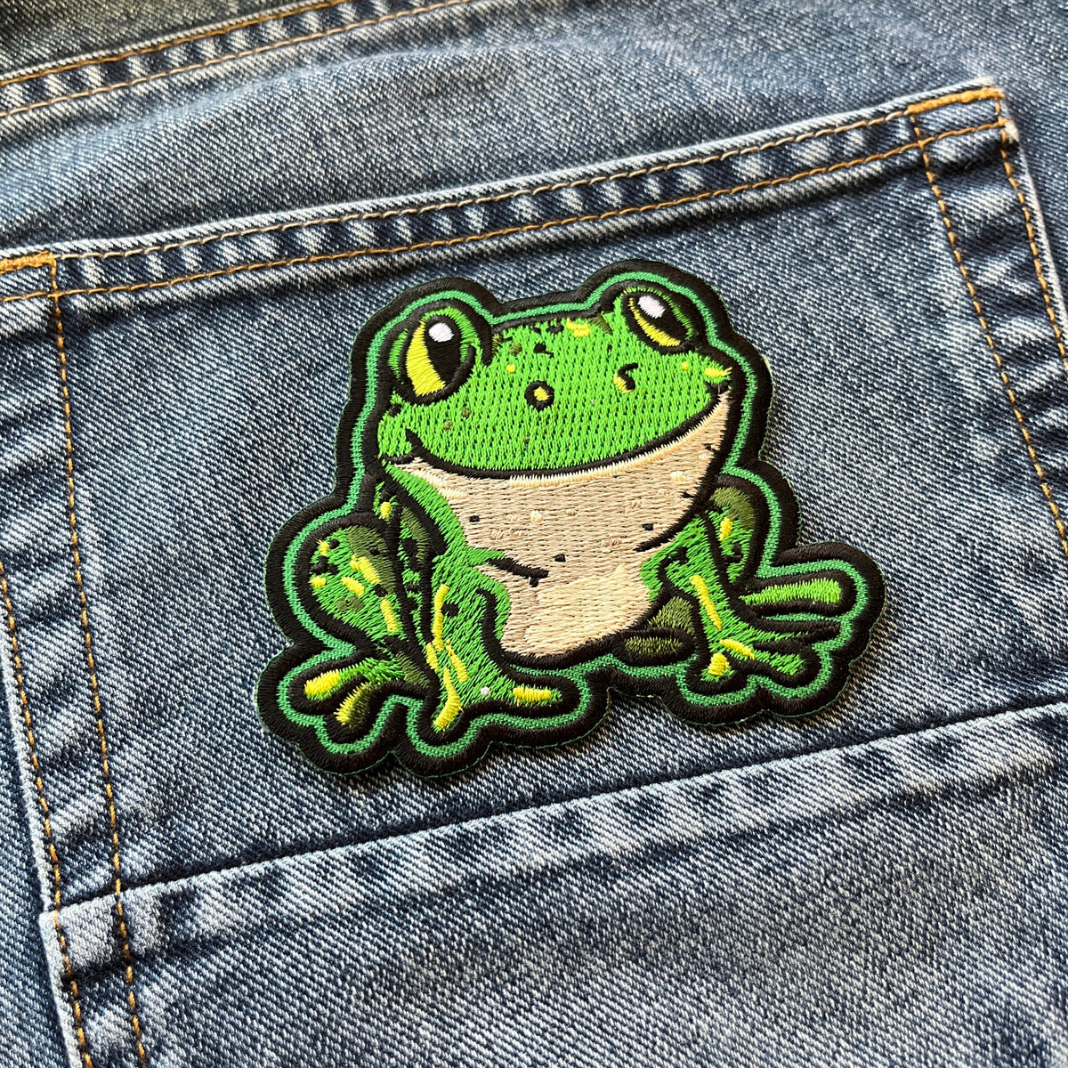 Embroidered Green Frog Iron on Sew on Patch – PATCHERS
