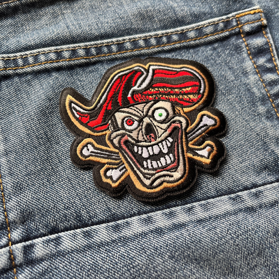 Embroidered Pirate Hat Skull Crossbones Iron on Sew on Patch – PATCHERS