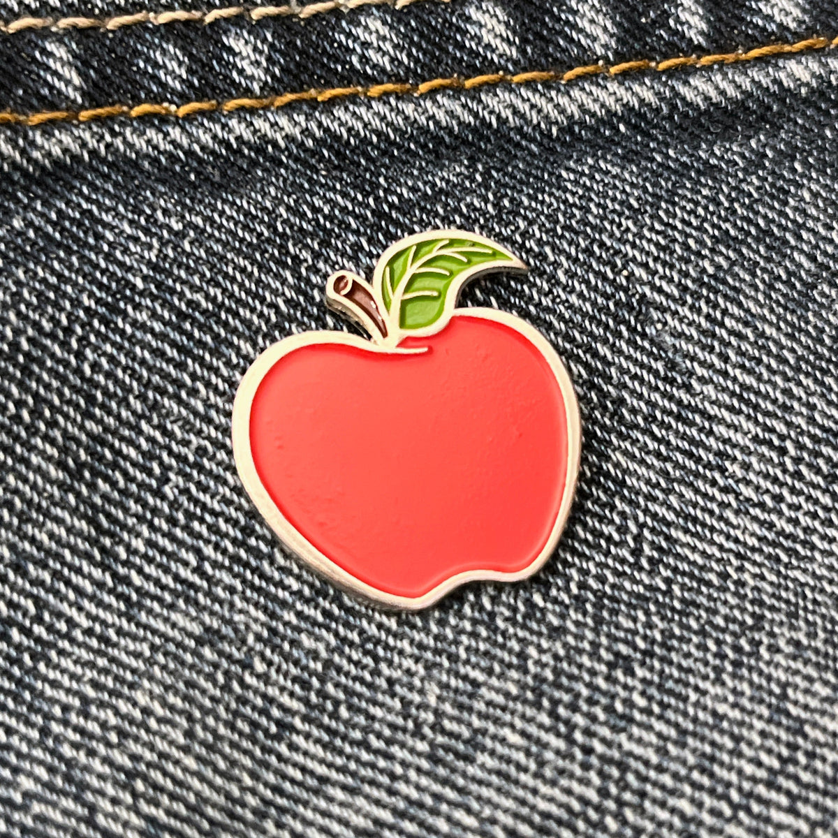 Metal & Enamel Red Apple Pin Badge with Secure Locking Back – PATCHERS