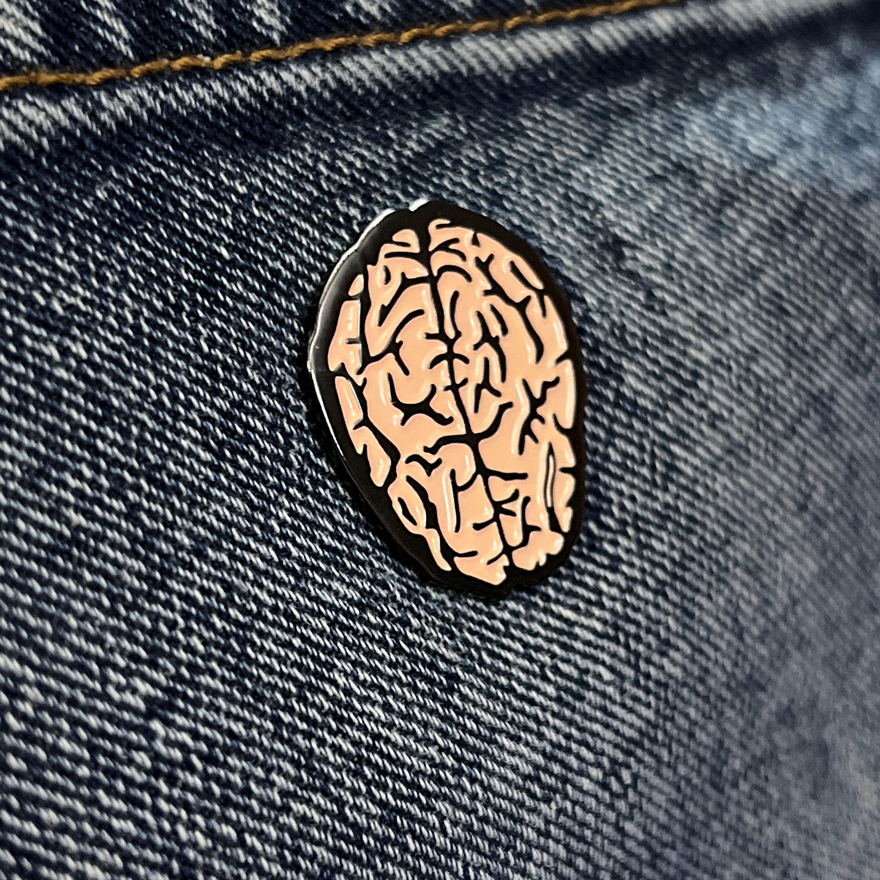 High Quality Metal & Enamel Brain Pin Badge with Secure Locking Back ...