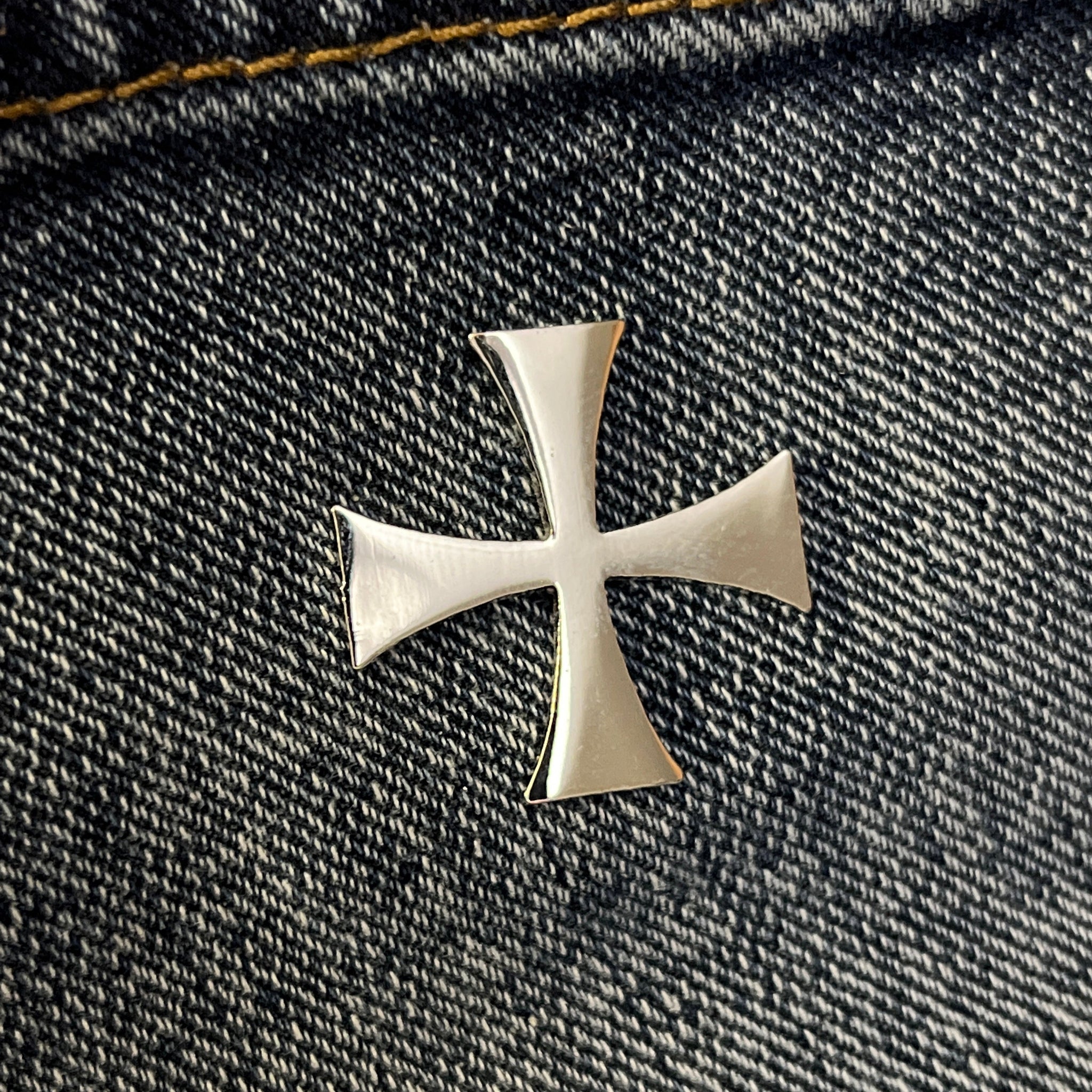 All Metal Silver Knights Templar Cross Pin Badge with Secure Back ...